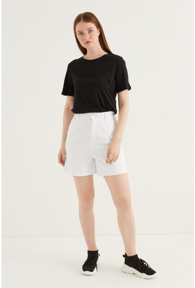 Vena Nına Şort Beyaz