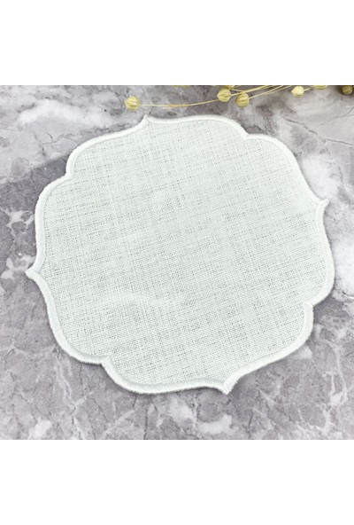 Weare2 Beyaz Renkli Nakışlı Keten Efektli Kokteyl Peçetesi