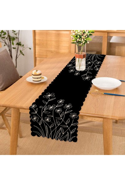 Siyah Zemin Üzerinde Çiçek Motifli Özel Tasarım Runner
