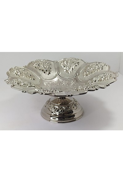 Sena Gümüş Rengi Yuvarlak ve Kenarları Dilimli Ortası Gravürlü Gondol