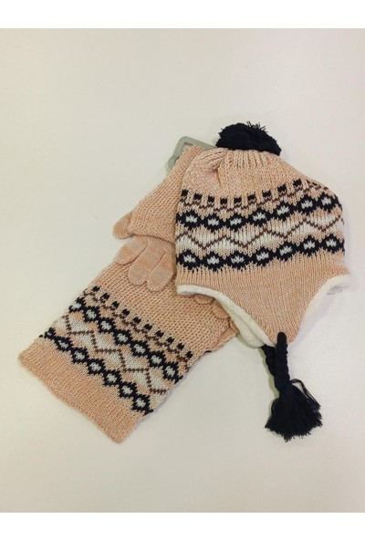 Bücürük Atad Alttan Baglamalı Kız Çocuk Atkı Bere Eldiven Set