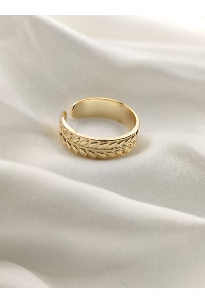 Swell Yaprak Desenli Ayarlanabilir Yüzük Altın Renk Swell Yaprak Desenli Ayarlanabilir Yüzük Altın Renk