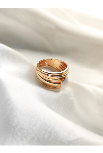 Swell Beyaz Nokta Ayarlanabilir Yüzük Altın Renk Swell Beyaz Nokta Ayarlanabilir Yüzük Altın Renk