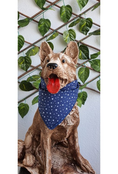 Gorgidan Design Lacivert Beyaz Yıldızlı Kedi ve Köpek Bandanası Gorgidan Design Lacivert Beyaz Yıldızlı Kedi ve Köpek Bandanası