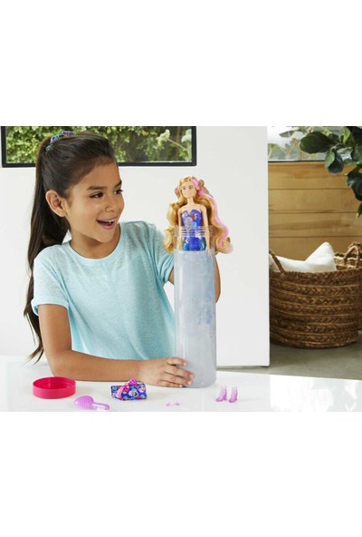 Barbie Color Reveal Renk Değiştiren Sürpriz Barbie Parti Serisi - Seri 4 GWC58 Barbie Color Reveal Renk Değiştiren Sürpriz Barbie Parti Serisi - Seri 4 GWC58