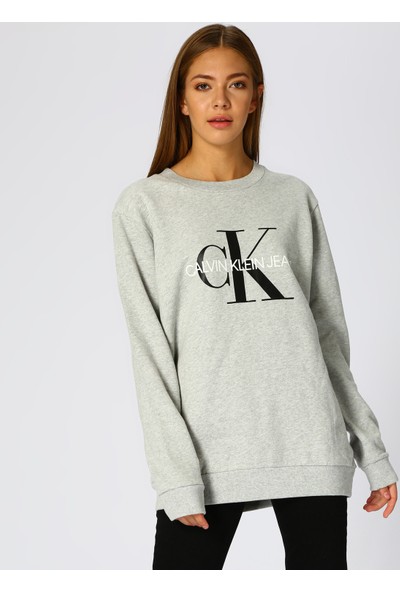 Calvin Klein Core Monogram Logo Sweatshirt Calvin Klein Core Monogram Logo Sweatshirt