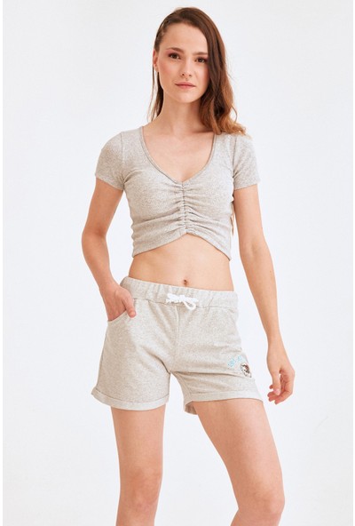 FullaModa Kartal Baskılı Mini Şort