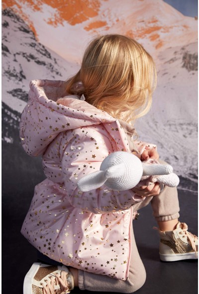 DeFacto Kız Bebek Desenli Kapüşonlu Kadife Astarlı Şişme Mont W8683A221WN