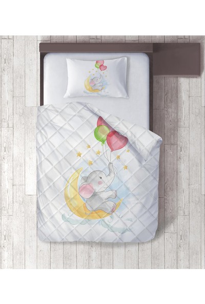Ay Üstünde Oturan Fil Dijital Baskılı Tek Kişilik Yorgan Set