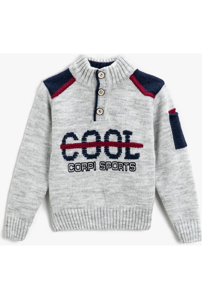 Koton Slogan Baskılı Triko Boğazlı Kazak Yakası Düğmeli