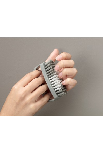 Madame Coco Graque Yaka ve Tırnak Fırçası - Beyaz / Gri