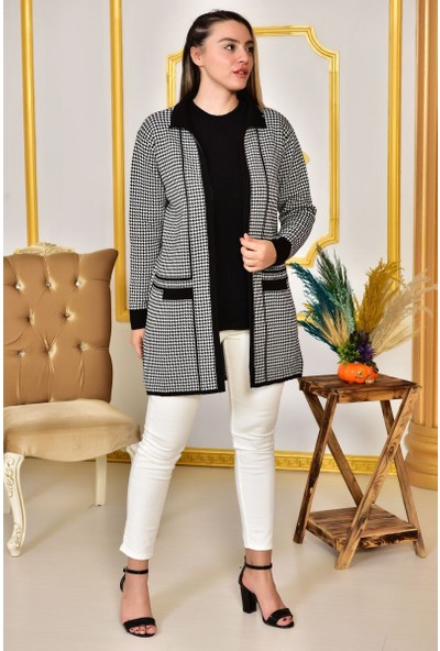 Tütsü Triko Büyük Beden Siyah - Beyaz Desenli Anne Ceketi