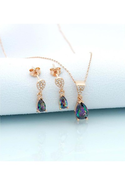 Else Silver Mistik Topaz Damla Tek Taşlı Gümüş Kolye Küpe Takı Seti Else Silver Mistik Topaz Damla Tek Taşlı Gümüş Kolye Küpe Takı Seti