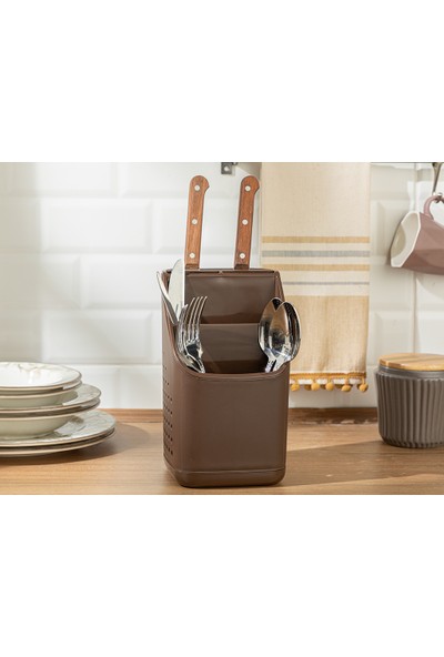 English Home Basic Plastik Çekmece Düzenleyici 13X13,5X23 cm Kahve English Home Basic Plastik Çekmece Düzenleyici 13X13,5X23 cm Kahve