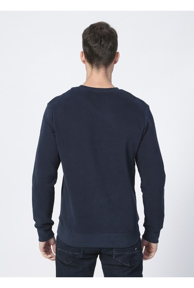 Jack & Jones 12188795_JJNOWHERE Sweat Crew Neck O Yaka Uzun Kollu Normal Kalıp Baskılı Lacivert Erkek Sweatshirt Jack & Jones 12188795_JJNOWHERE Sweat Crew Neck O Yaka Uzun Kollu Normal Kalıp Baskılı Lacivert Erkek Sweatshirt