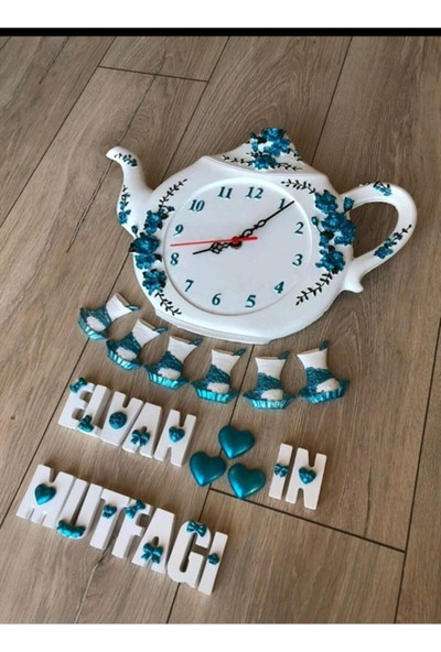 Home & Home Isimli Ya Da Isimsiz Özel Tasarım Mutfak Duvar Saati 6 Adet Bardaklı Home & Home Isimli Ya Da Isimsiz Özel Tasarım Mutfak Duvar Saati 6 Adet Bardaklı