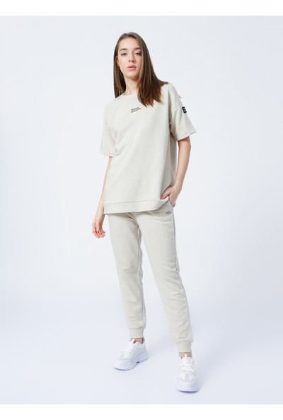 National Geographic C-W-Estonya Bisiklet Yaka Kısa Kollu Oversize Baskılı Bej Kadın Sweatshirt