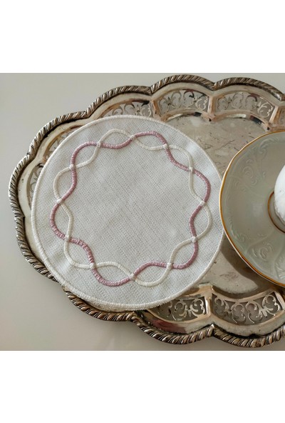 Elis Home Nakışlı Kokteyl Peçete 6 Adet Elis Home Nakışlı Kokteyl Peçete 6 Adet