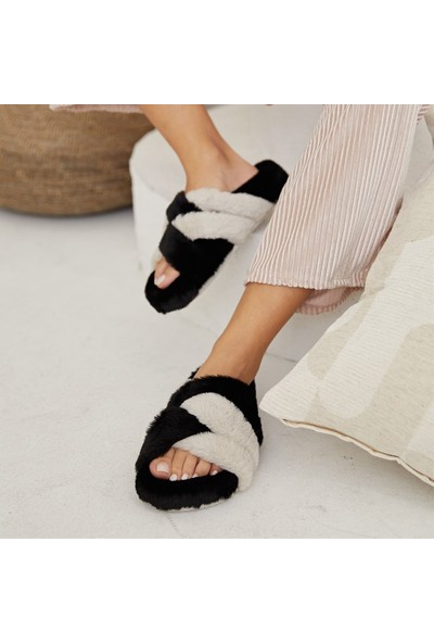 Çapraz Örgü Desen Terlik