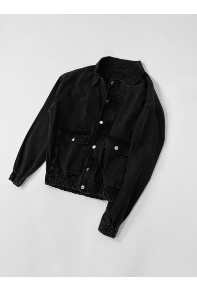 Abluka Önü Cepli Oversize Kot Ceket Siyah Abluka Önü Cepli Oversize Kot Ceket Siyah