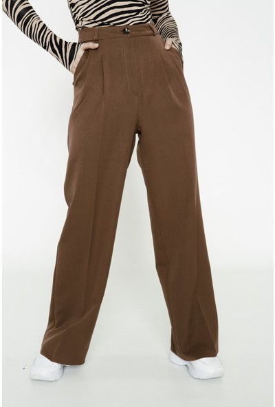 Seda Fidan Butik Pileli Palazzo Pantolon Kahverengi Seda Fidan Butik Pileli Palazzo Pantolon Kahverengi