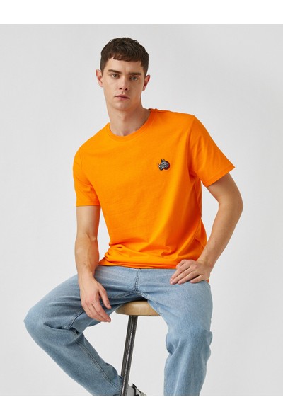 Koton Gergedan İşlemeli Tişört