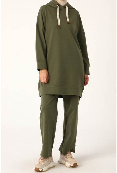 Yarece Kuşgözlü Eşofman Takımı