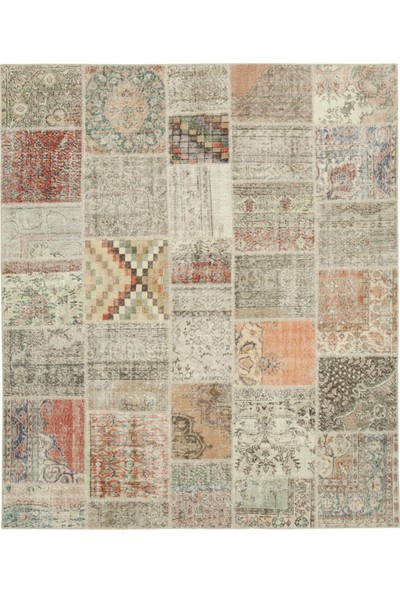 Bespoky Fourtypatch 252X296 cm Patchwork Yün-Pamuk El Dokuma Alan Halısı