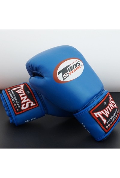 Twins Hakiki Deri Boks Eldiveni Ürün Thailand Malıdır. Üründe Dayanikli Sünger Kullanilmistir - Kırmızı - Mavi - Siyah- Beyaz 10- 12- 14 Oz Twins Hakiki Deri Boks Eldiveni Ürün Thailand Malıdır. Üründe Dayanikli Sünger Kullanilmistir - Kırmızı - Mavi - Siyah- Beyaz 10- 12- 14 Oz