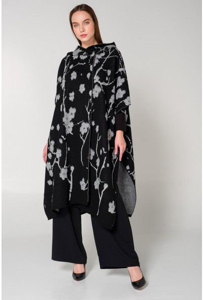 Kabartmalı Kapşonlu Kepenek / Siyah