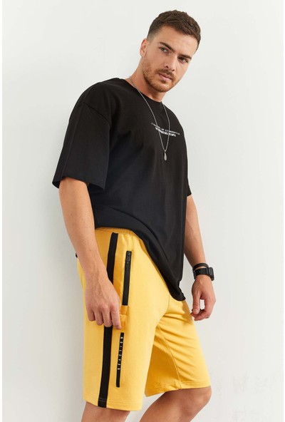 Tommy Life Tommylife Hardal Erkek Fermuar Detaylı Bağcıklı Standart Kalıp Şort - 81190 Tommy Life Tommylife Hardal Erkek Fermuar Detaylı Bağcıklı Standart Kalıp Şort - 81190