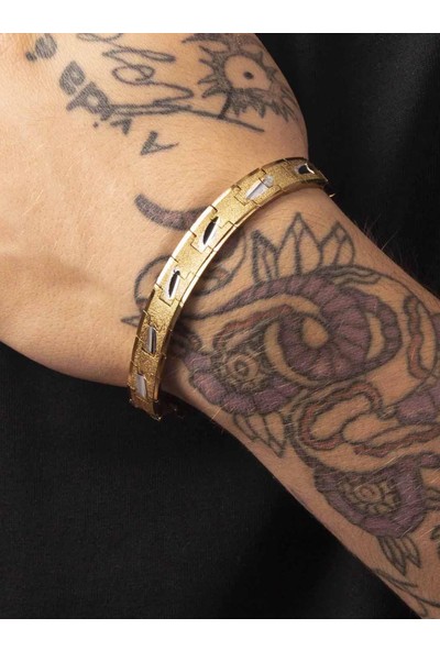 T-Shirt35 Sarı Işlemeli Paslanmaz Çelik Bileklik