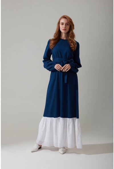 Mizalle Güpürlü Uzun Lacivert Elbise