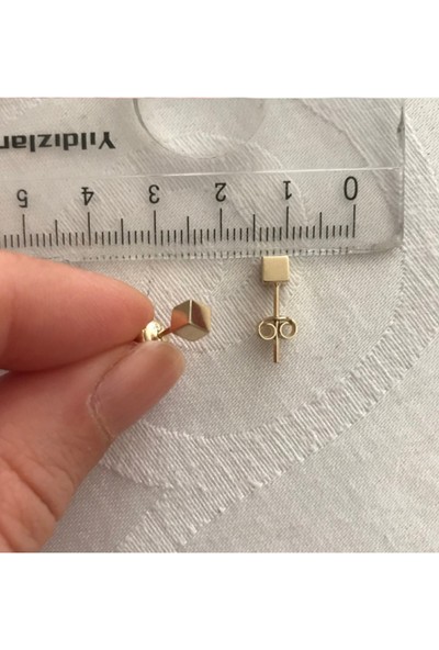 Estel 14 Ayar Altın Küp 4mm Küpe Estel 14 Ayar Altın Küp 4mm Küpe