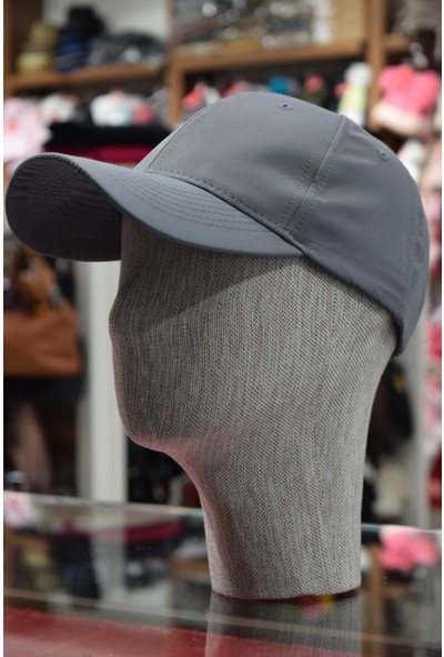Göksu Şapka Unisex Spor Kep Micro Eşofman Kumaşı Arkası Ayarlanabilir Antrasit Göksu Şapka Unisex Spor Kep Micro Eşofman Kumaşı Arkası Ayarlanabilir Antrasit