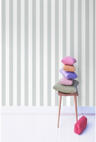 BienHome 5355 Popüler Gümüş Beyaz Çizgili Lüx Gramajlı Duvar Kağıdı 5,30 M² BienHome 5355 Popüler Gümüş Beyaz Çizgili Lüx Gramajlı Duvar Kağıdı 5,30 M²