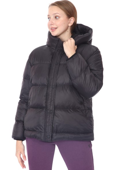 Spt Kadın Siyah Relax Kesim Puffer Mont 21KKTL21B01-SYH Spt Kadın Siyah Relax Kesim Puffer Mont 21KKTL21B01-SYH