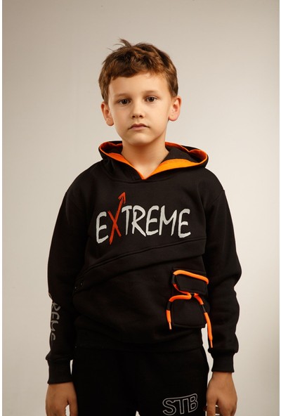 Nacar Çarşı Çocuk Önü Modelli Kapüşonlu Üç Iplik Polar Nacar Çarşı Çocuk Önü Modelli Kapüşonlu Üç Iplik Polar