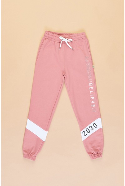 FullaModa Yazı Baskılı Paçası Lastikli Çocuk Jogger Eşofman Altı FullaModa Yazı Baskılı Paçası Lastikli Çocuk Jogger Eşofman Altı