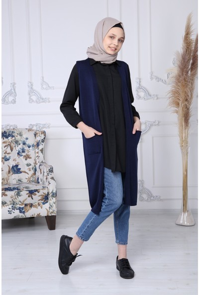 İlmek Triko Cepli Yelek - 4297 Lacivert İlmek Triko Cepli Yelek - 4297 Lacivert