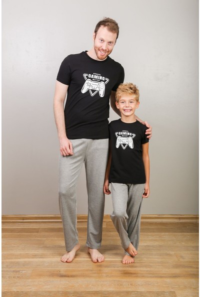 Lilian Gaming BO10024 Pijama Takımı 3'lü Set Baba Oğul Kombin Yapılabilir Ayrı Ayrı Lilian Gaming BO10024 Pijama Takımı 3'lü Set Baba Oğul Kombin Yapılabilir Ayrı Ayrı