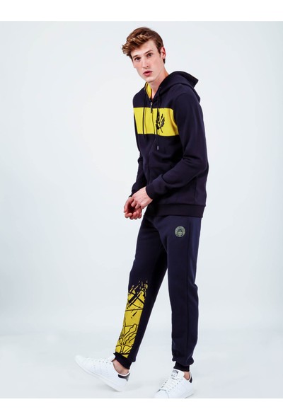 Fenerium Erkek Trıbun Tram Logo Tek Alt. Fenerium Erkek Trıbun Tram Logo Tek Alt.