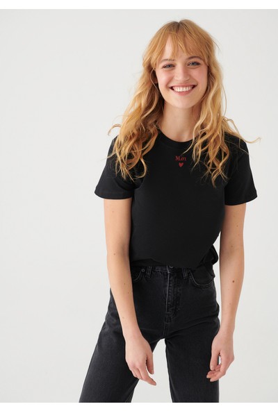 Mavi Baskılı Siyah Tişört