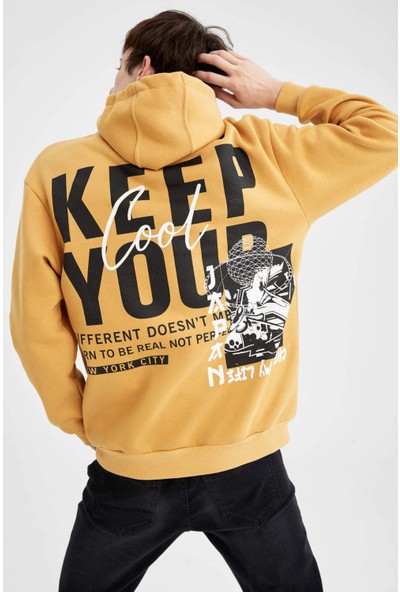 DeFacto Boxy Fit Bisiklet Yaka Sırt Baskılı İçi Yumuşak Tüylü Uzun Kollu Sweatshirt W9672AZ21WN DeFacto Boxy Fit Bisiklet Yaka Sırt Baskılı İçi Yumuşak Tüylü Uzun Kollu Sweatshirt W9672AZ21WN