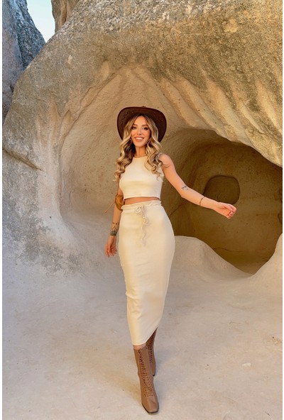 Eyyo Beli Lastikli Crop Takım ZB22