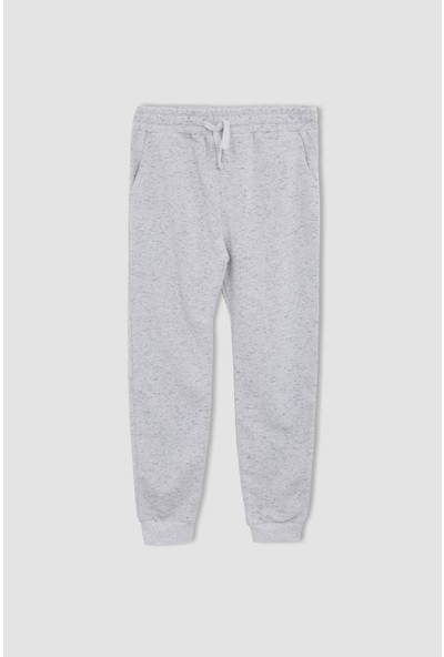 DeFacto  Erkek Çocuk Regular Fit Cepli İnce Sweatshirt Kumaşı Eşofman Alt X2874A621CW DeFacto  Erkek Çocuk Regular Fit Cepli İnce Sweatshirt Kumaşı Eşofman Alt X2874A621CW