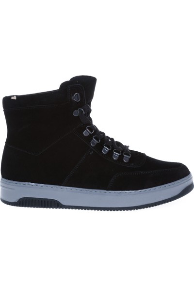 Fabrika Bot, 40, Siyah