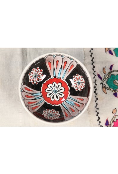 Osmanlı Çini Atölyesi Osmanlı Çini El Boyaması Özel Tasarım Iznik Çinisi Sunum Kasesi Osmanlı Çini Atölyesi Osmanlı Çini El Boyaması Özel Tasarım Iznik Çinisi Sunum Kasesi