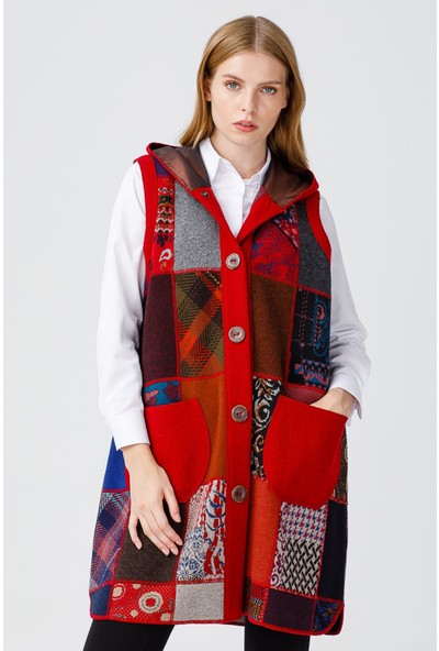 Desen Triko Kadın Patchwork Kapşonlu Uzun Yelek Koyu Kırmızı Desen Triko Kadın Patchwork Kapşonlu Uzun Yelek Koyu Kırmızı
