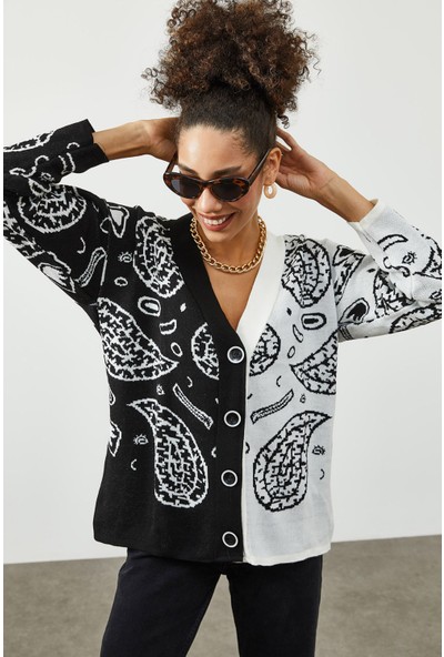 Xhan Siyah Etnik Desenli Triko Hırka 2KXK3-45709-02 Xhan Siyah Etnik Desenli Triko Hırka 2KXK3-45709-02